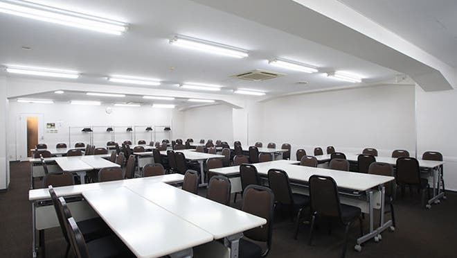 【渋谷ヒカリエより徒歩30秒 503号室】🍄飲食持ち込み可能🍄セミナー、説明会、ウェビナーに!様々な用途可能の写真3