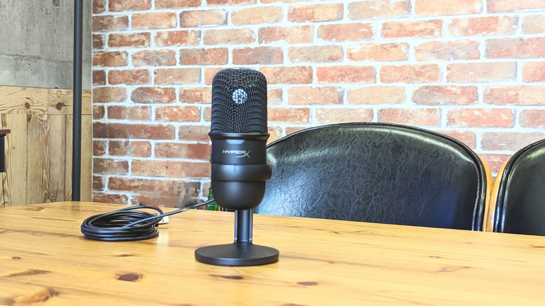 🏆名駅2分🉐管理費0円/Netflix見放題/65📺4K/4K Blu-ray📀/webカメラ/リングライト/ゴミ捨ての写真11