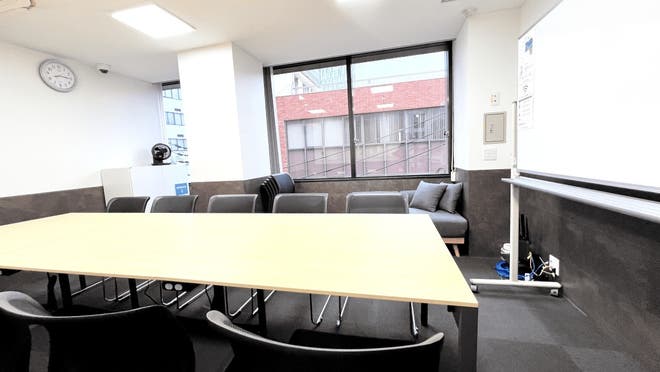 名古屋会議室 名古屋駅前 第1会議室【ロの字10名・最大15名利用OK/名古屋駅地下出口より徒歩30秒】の写真2