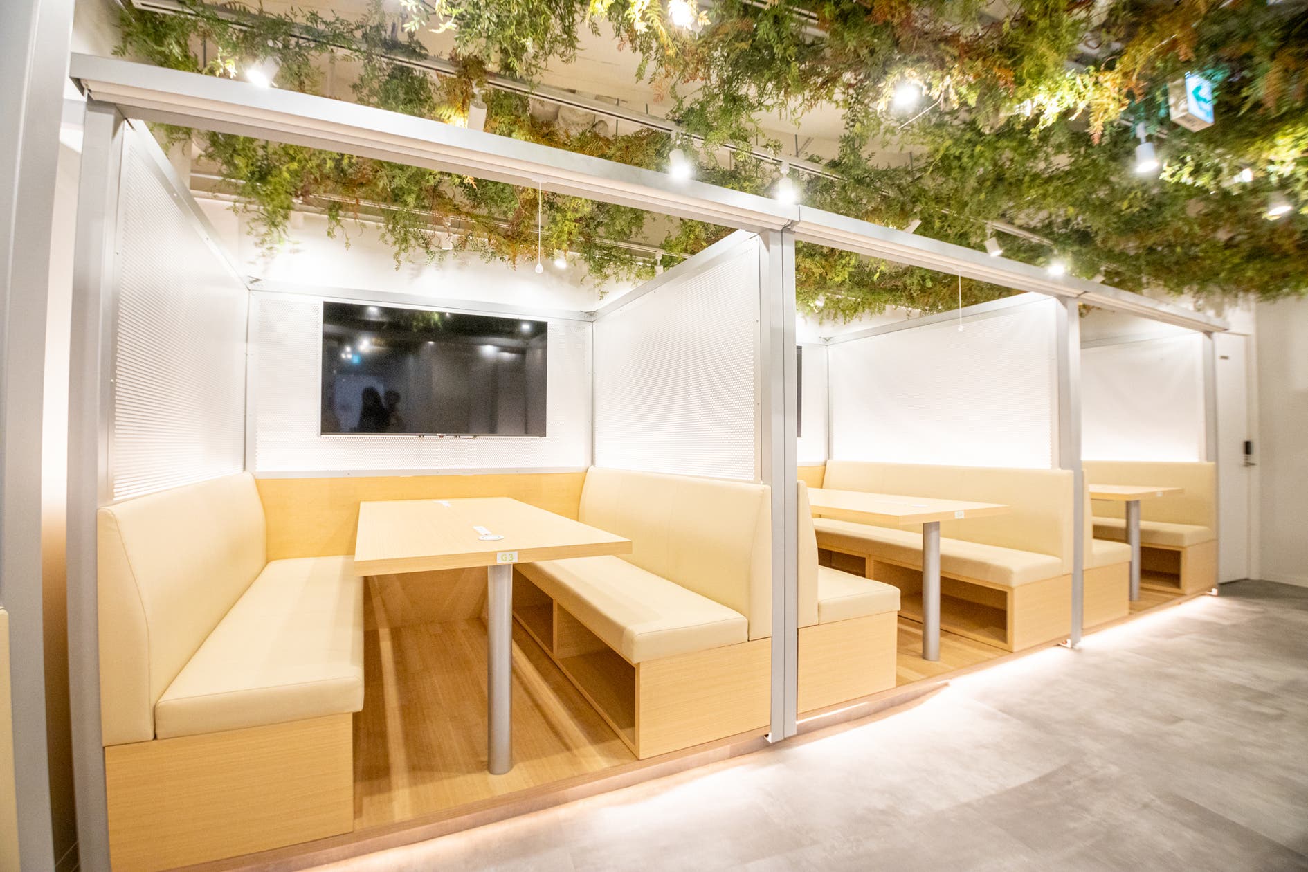 🌟レッスンや講座に🌟【新宿駅西口徒歩4分｜レッスン向けレンタルスペース｜20G】半個室/無料Wi-Fi/電源/55inモニターの写真6