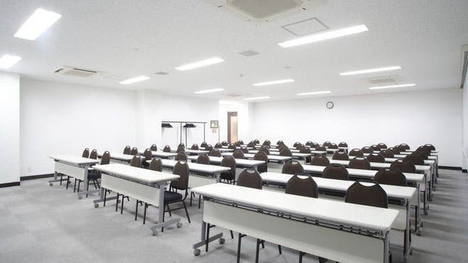 【池袋駅東口から徒歩30秒 606号室】セミナー・会議利用はもちろん、動画撮影・配信・お教室利用もOK♪の写真2