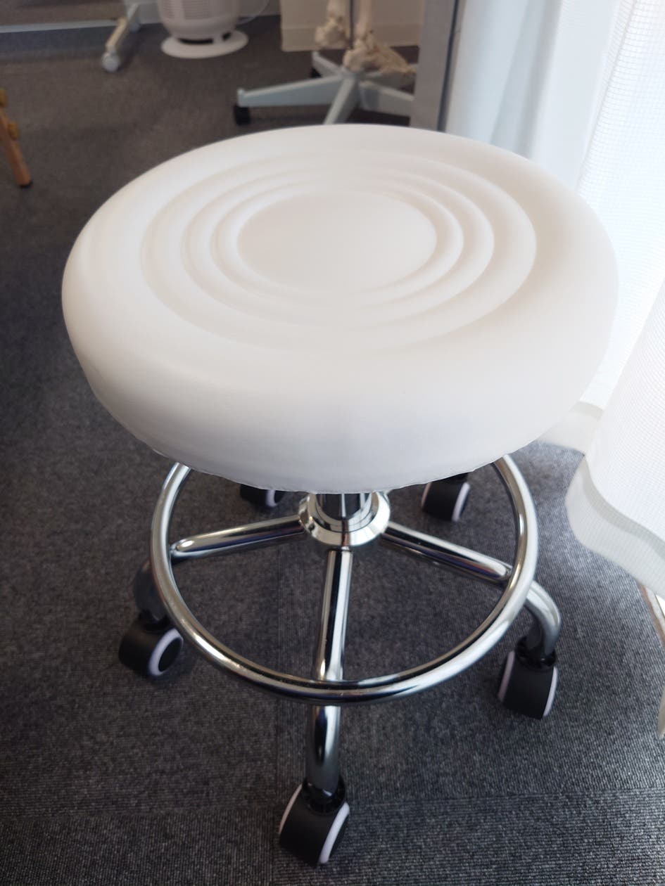 幅70cm高さ188cm高さ59〜89cmのベッドを新たに設置しました。の写真8