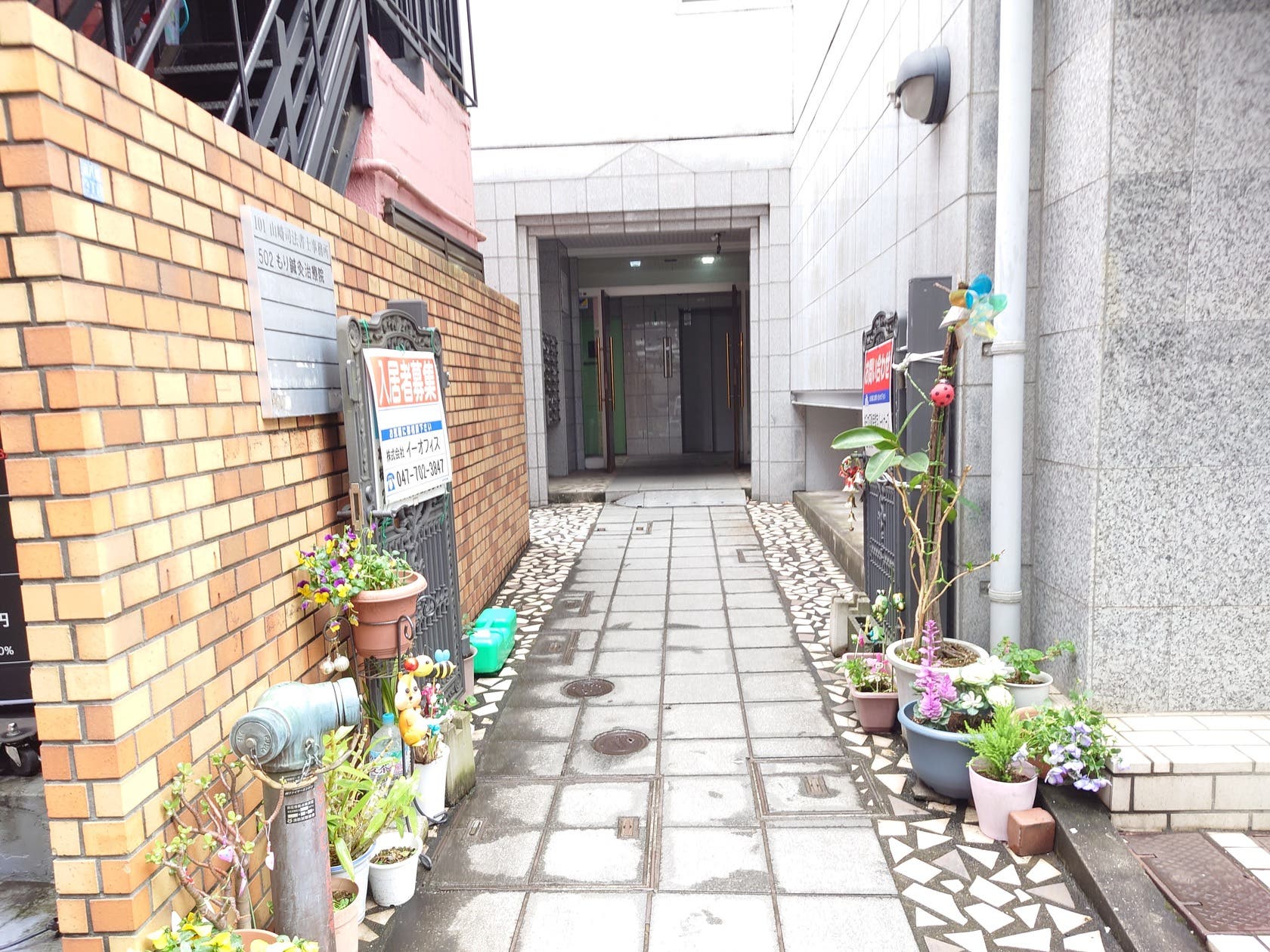 幅70cm高さ188cm高さ59〜89cmのベッドを新たに設置しました。の写真17