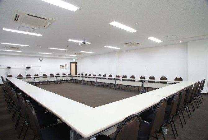 【池袋駅東口から徒歩30秒　705号室】セミナー・会議利用はもちろん、動画撮影・配信・お教室利用もOK♪の写真4