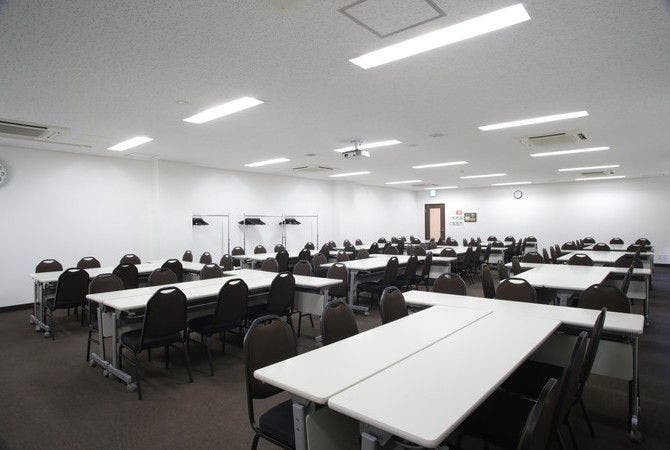 【池袋駅東口から徒歩30秒　706号室】セミナー・会議利用はもちろん、動画撮影・配信・お教室利用もOK♪の写真3