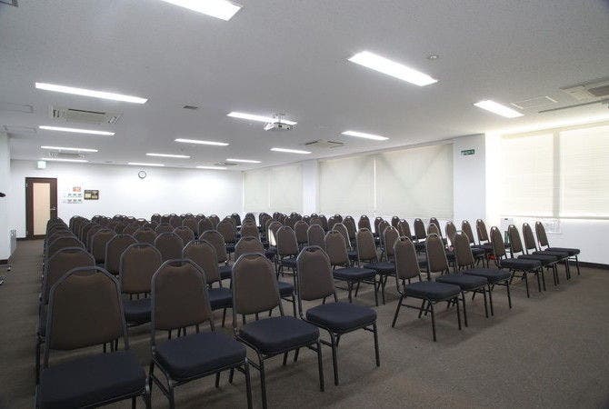 【池袋駅東口から徒歩30秒　706号室】セミナー・会議利用はもちろん、動画撮影・配信・お教室利用もOK♪の写真5