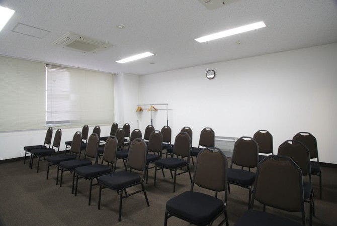【池袋駅東口から徒歩30秒　707号室】セミナー・会議利用はもちろん、動画撮影・配信・お教室利用もOK♪の写真5