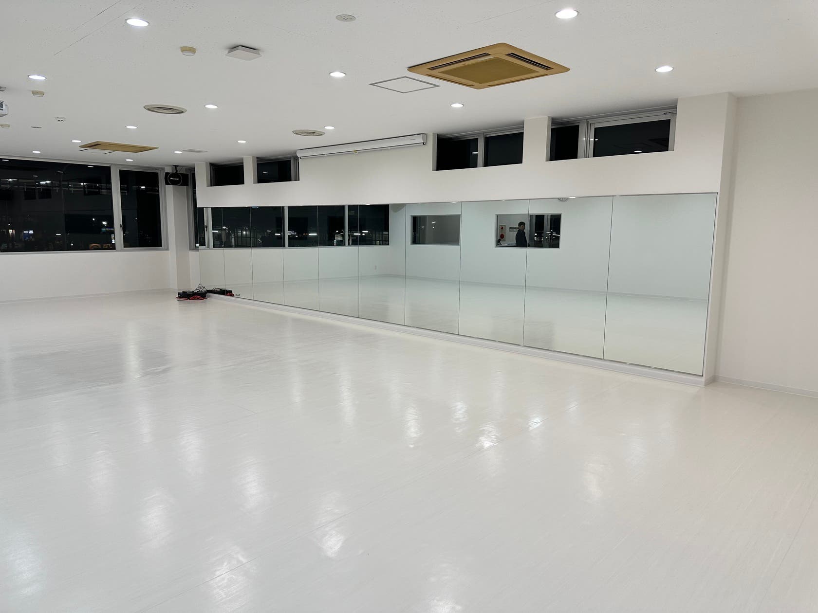 荒川沖駅東口から徒歩1分の写真1