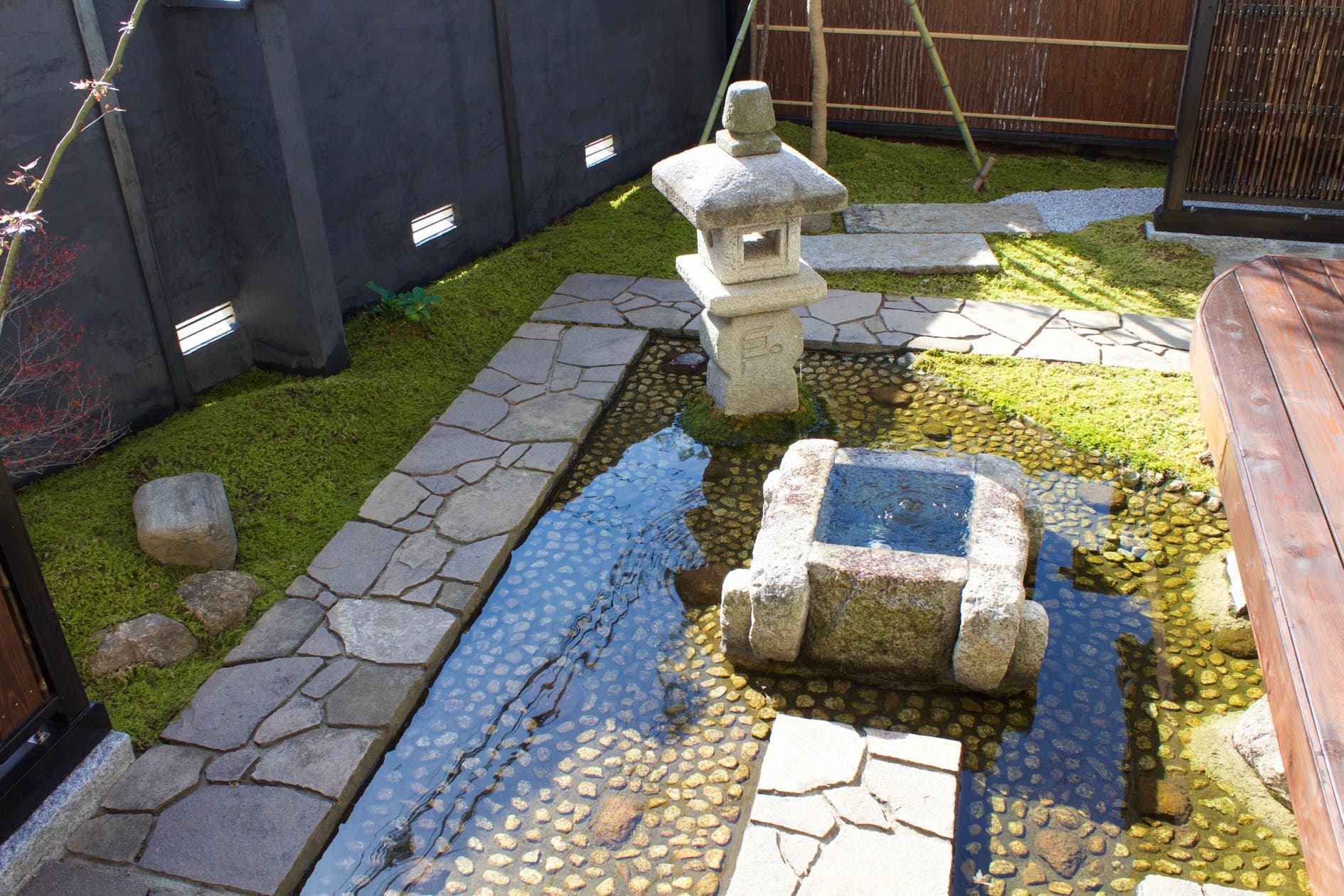 【和室】駅から徒歩5分！お庭つき和室で写真撮影｜ポートレート｜コスプレ｜推し活｜お茶会の写真4