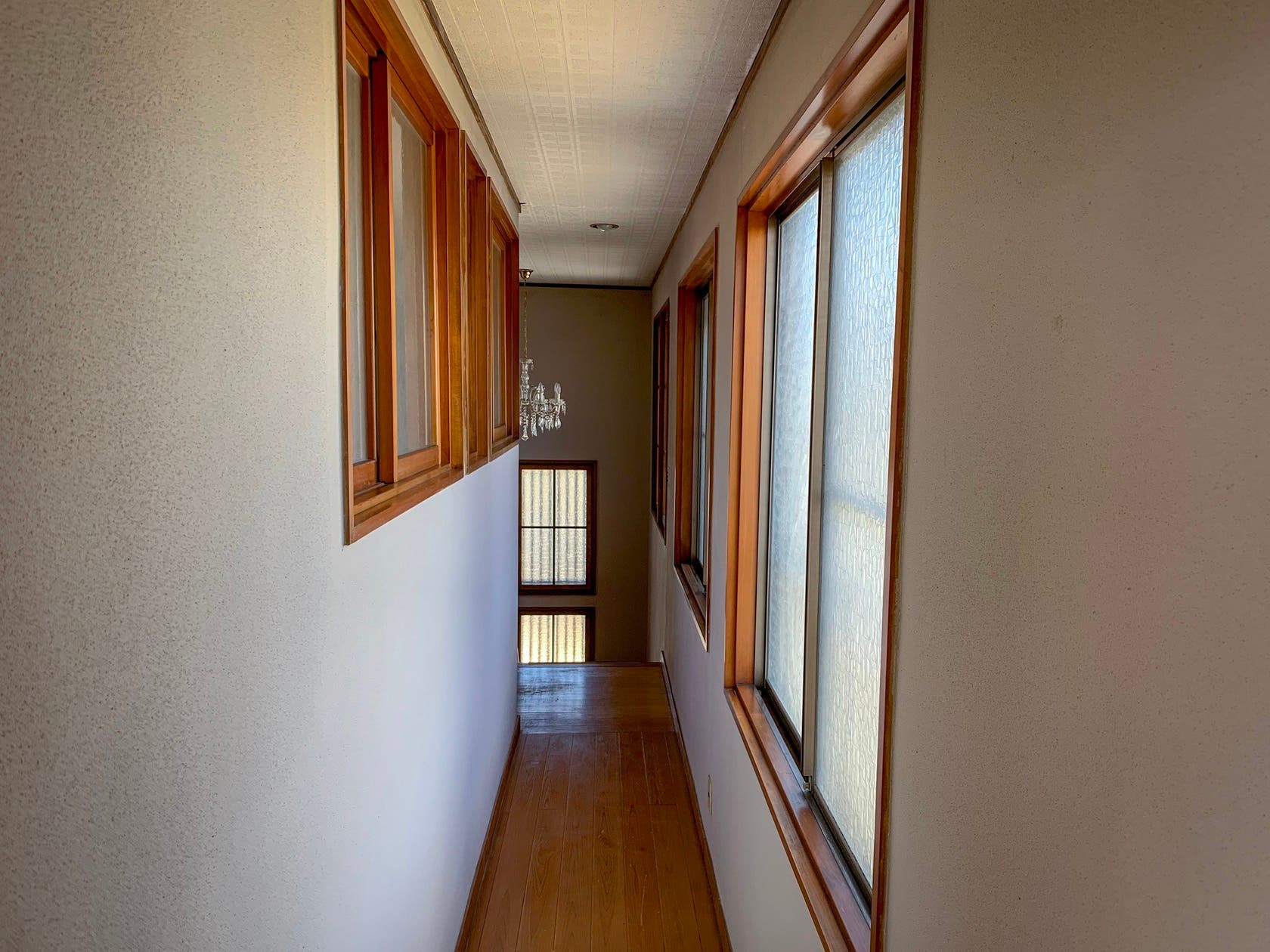 【Droom】駅から徒歩5分！自然光たっぷりの古びた洋室｜ポートレート｜コスプレ｜推し活｜お茶会の写真14