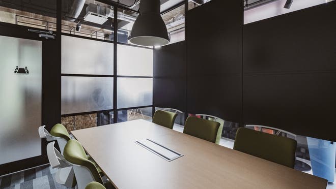 小会議室 211(〜6名)【松山 COMOL 1,800円/h! 】モニター付きの写真5