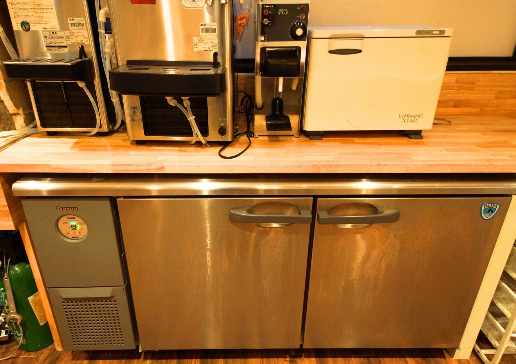 飲み放題990円 オードブル1650円/宴会や催事に特化した貸切スペースの写真10