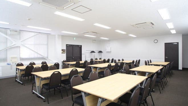 【池袋駅東口から徒歩30秒 901号室】セミナー・会議利用はもちろん、動画撮影・配信・お教室利用もOK♪の写真3