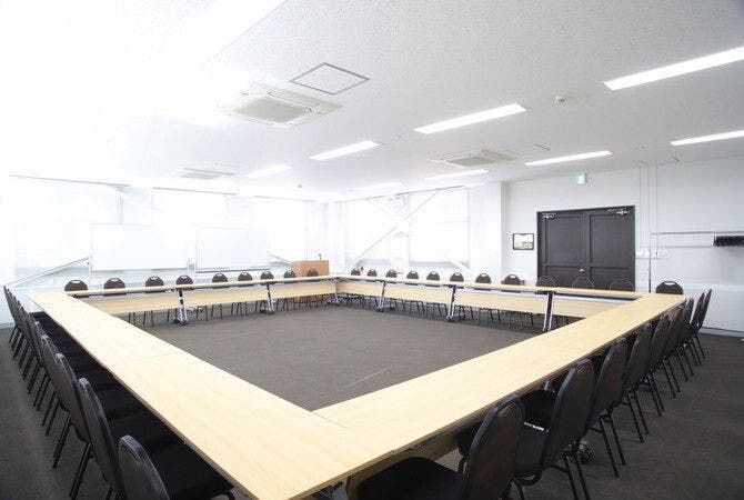 【池袋駅東口から徒歩30秒　901号室】セミナー・会議利用はもちろん、動画撮影・配信・お教室利用もOK♪の写真4