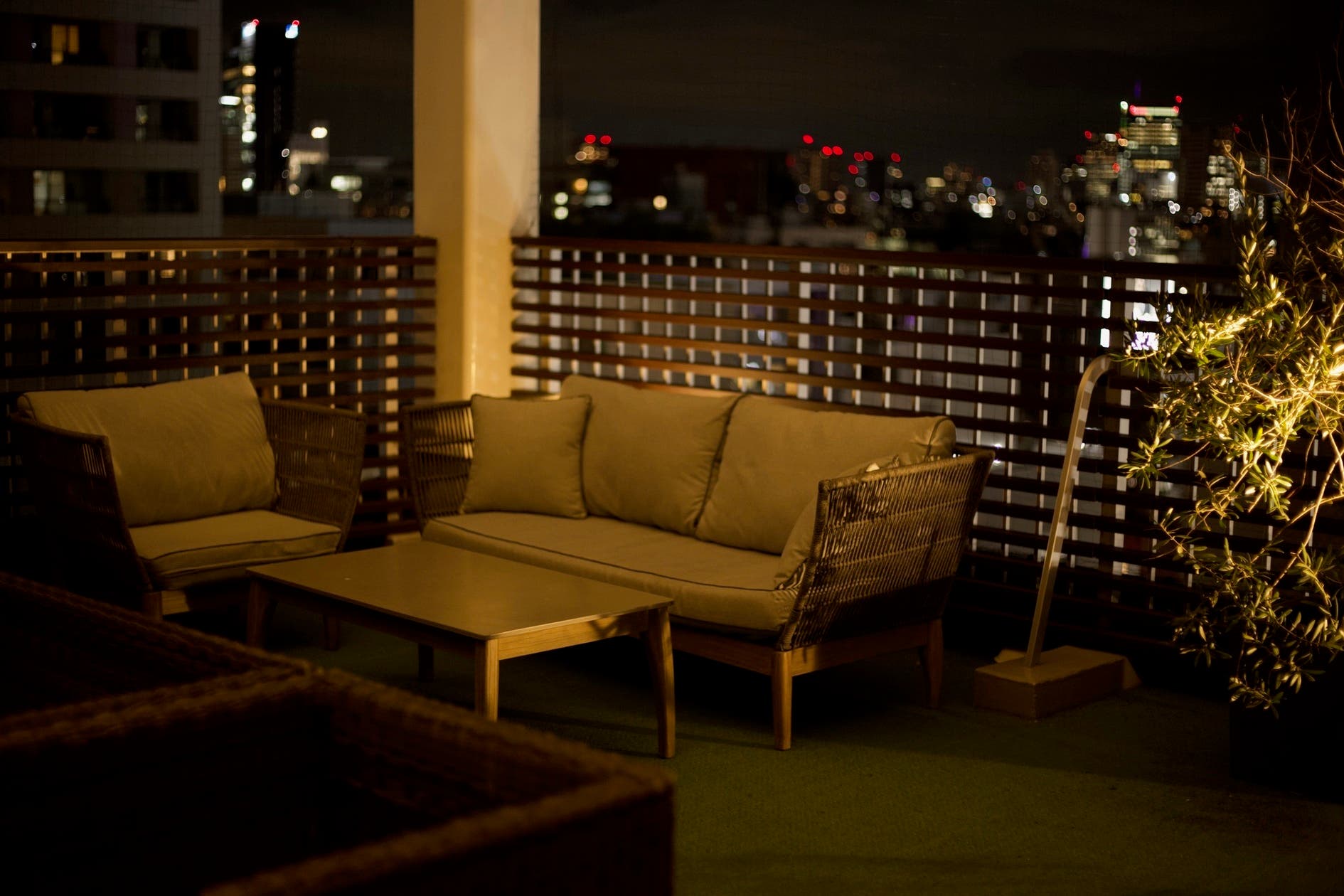 【渋谷駅8分】貸切BBQ！手ぶらも可能🍖SLOTH JINNAN ワイズ神南ビル屋上　ルーフトップテラス 撮影 屋根付きの写真4