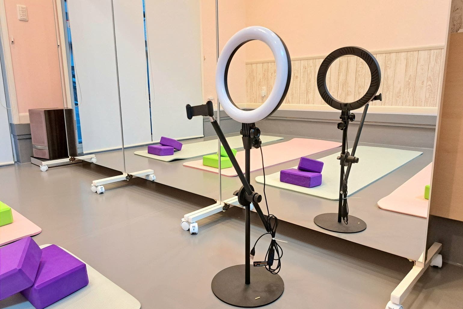 【東松戸駅4分】ダンスも会議もイベントも💛少人数貸切に特化した多目的スペース/大型ミラーやWifi完備/駐車場も無料の写真24