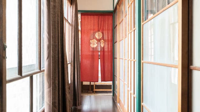 世田谷の古民家1階‼️6畳2間続き間、3駅つかえてとても便利の写真4