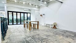 【1F路面】カフェカウンター併設。撮影、展示会、ギャラリーやPOP-UP、セミナー、ワークショップ等、多用途で使えます。の写真3