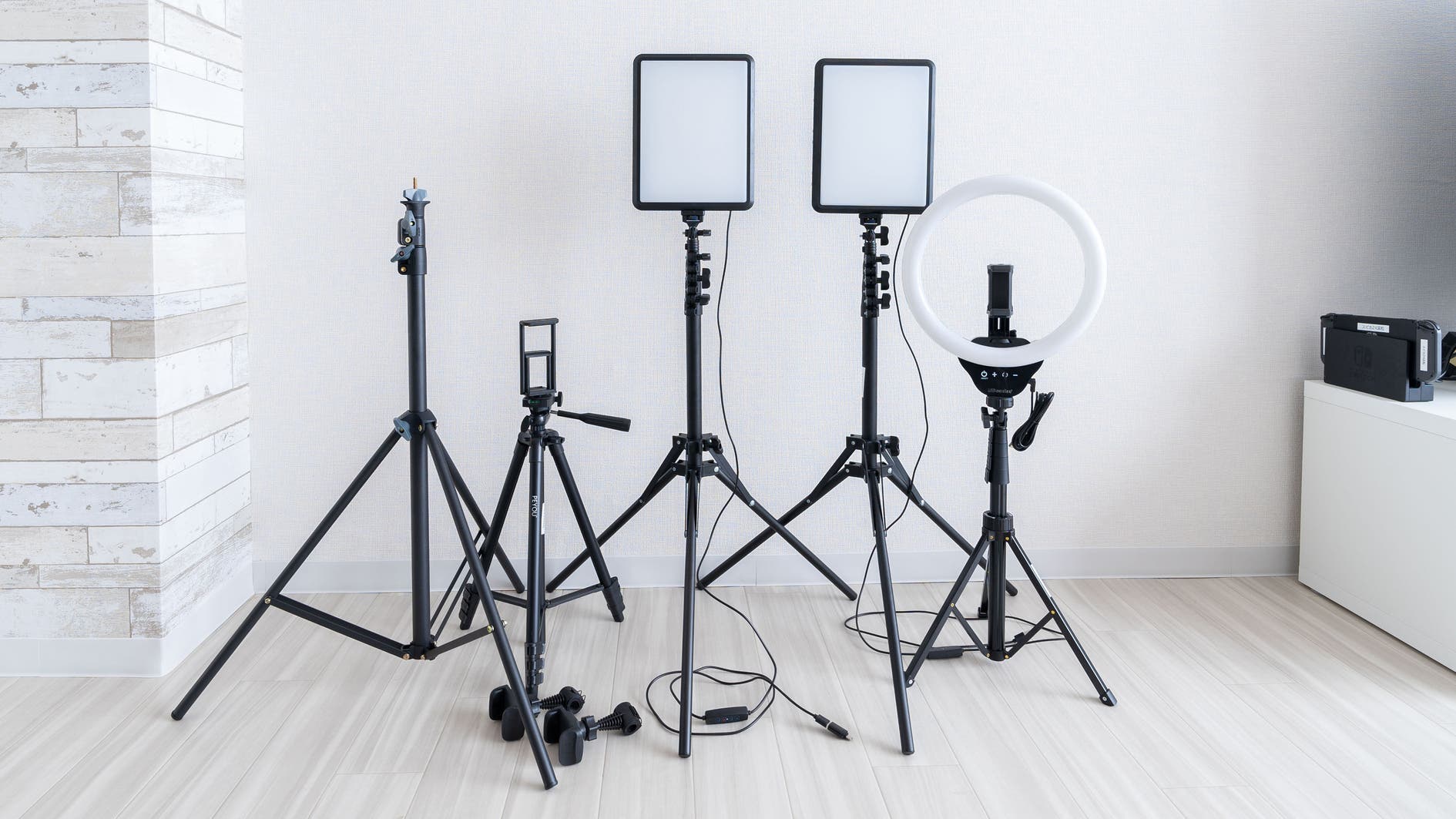 【新浜松駅１分】24時間営業　深夜でも騒いでOK！クリスマスパーティー🎄忘年会　女子会・デート・会議・教室・撮影にの写真22