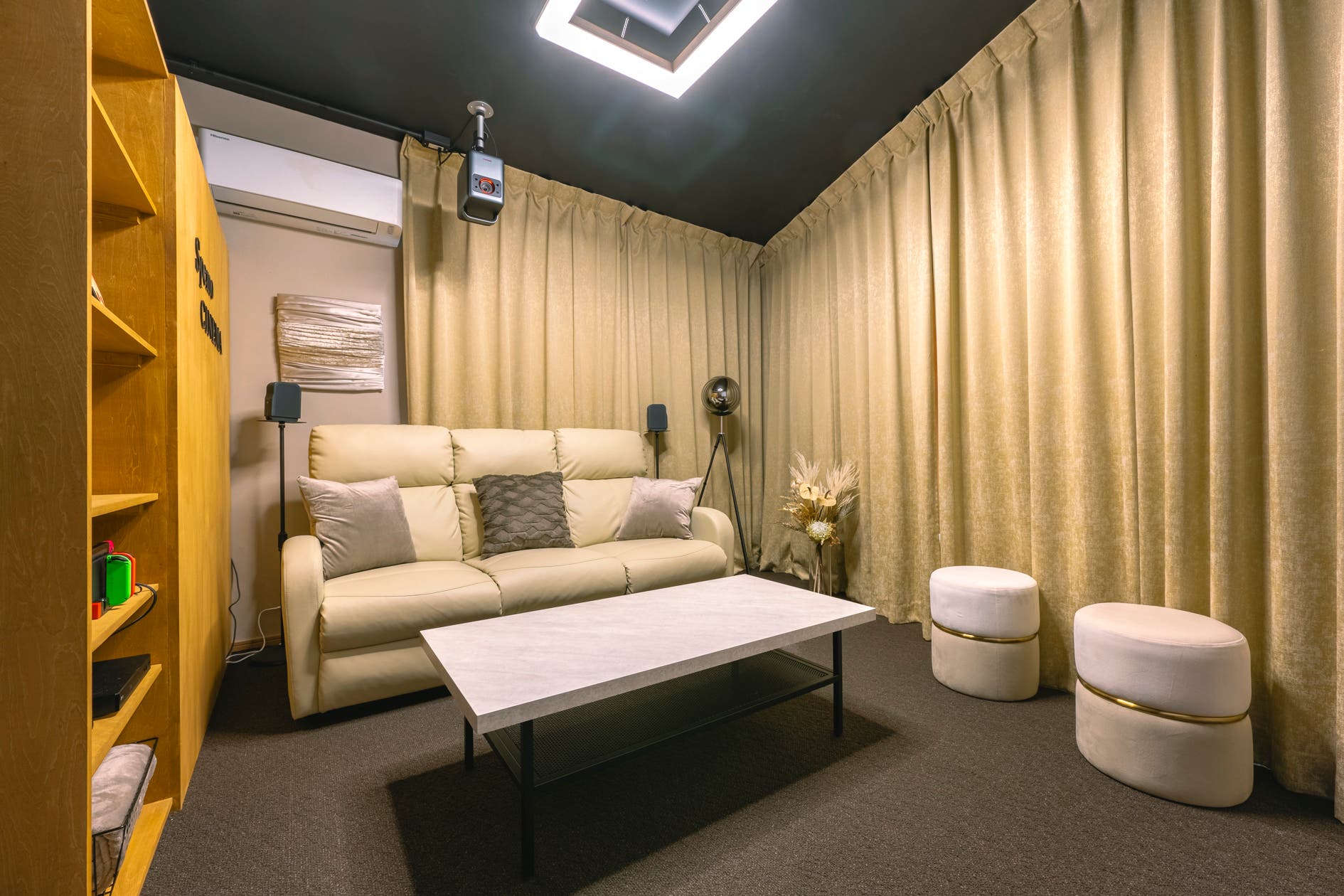 スペモシネマ🎬クリスマス🎄プロジェクター🎥映画鑑賞🎞デート💓487_SpemoCINEMA秋葉原Theatre2の写真9