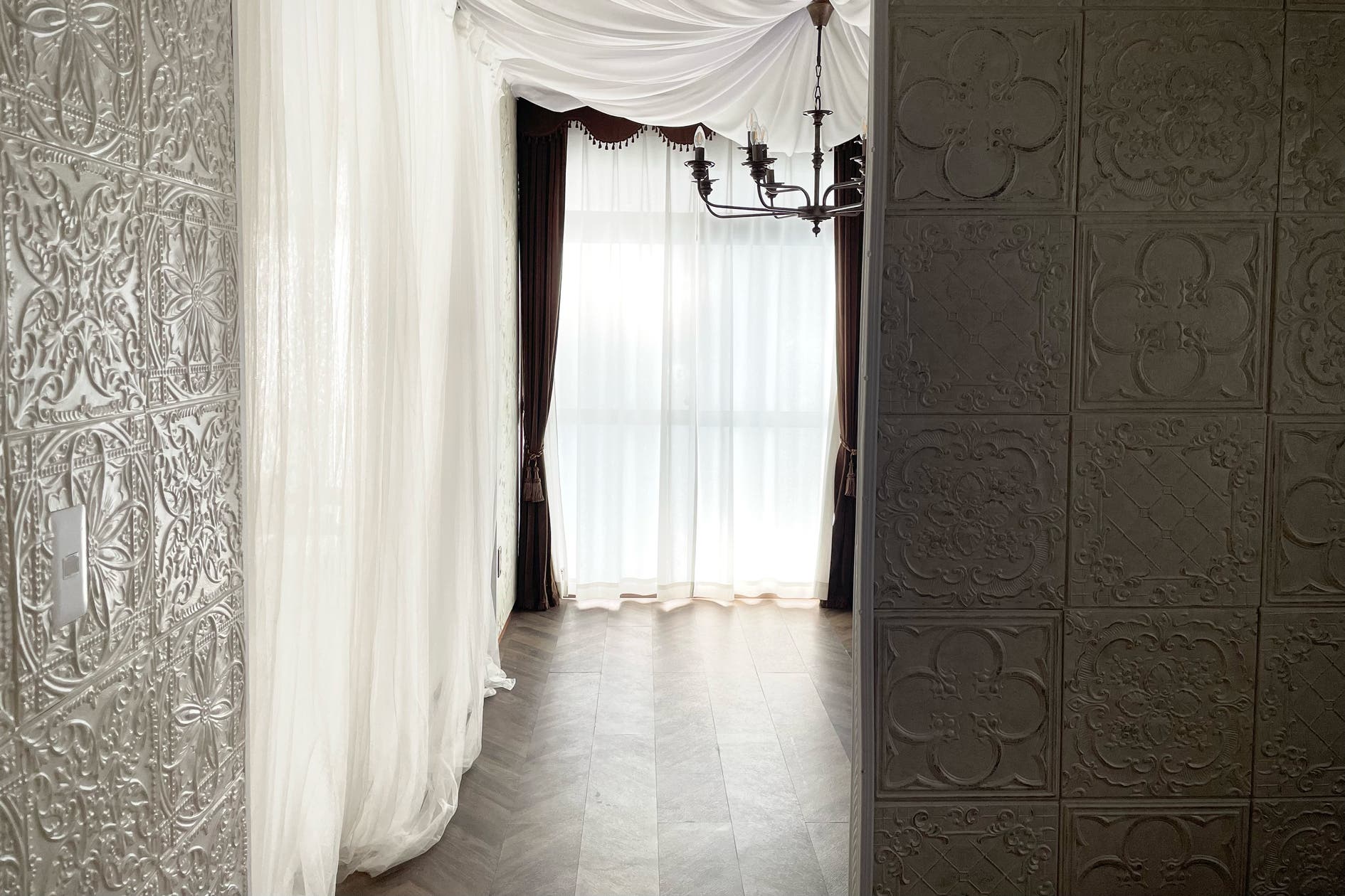 【Aroom】駅から徒歩5分！自然光の入るアンティークな洋室｜ポートレート｜コスプレ｜推し活｜お茶会の写真8