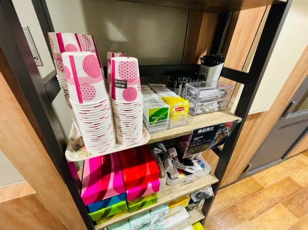 【30分330円！御徒町駅から徒歩1分】モニター・フリードリンク付き1名個室（ブース2）※予約時間前は入室不可の写真6