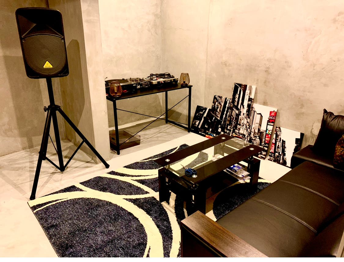 NEWオープン価格⭐︎1泊6万円の高級ヴィラ地下スペース◎コンクリート打ちっぱなし◎人気谷中エリア◎日暮里駅近徒歩5分内の写真12