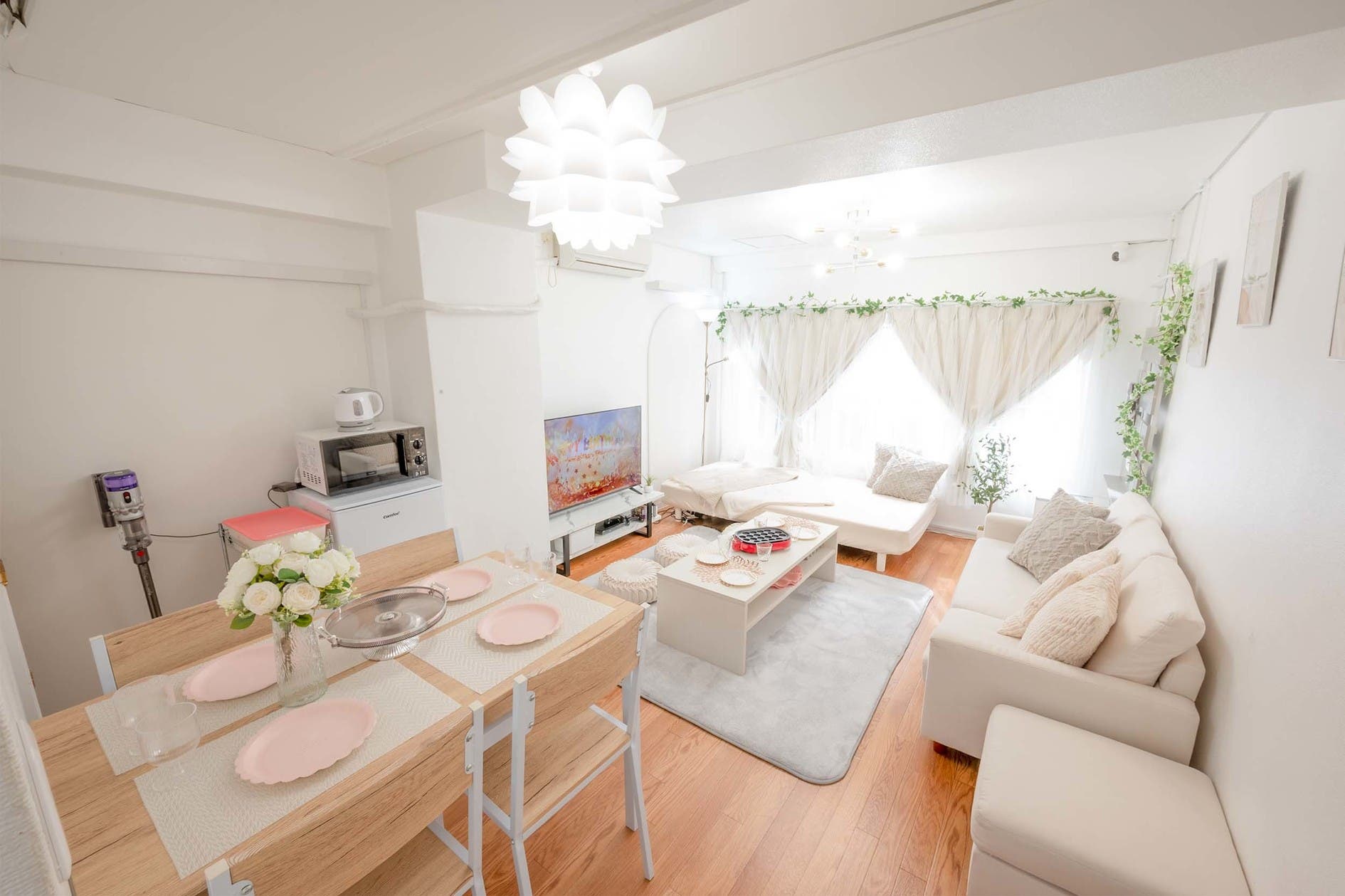 ricopa導入💗最大14名🉐錦糸町駅4分🥳ドンキ🐧大人気ゲーム機🎮55型TV📺女子会💗推し活🌟撮影📷白壁🌟の写真5