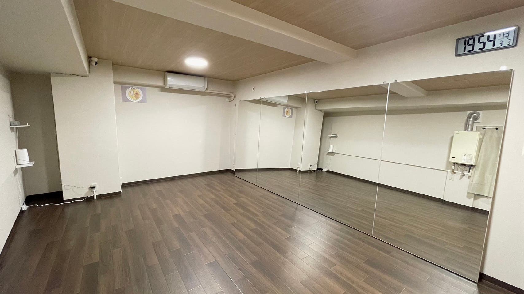 【期間限定！平日19時まで¥1000】スピーカー,三脚など備品無料⭐️≪幡ヶ谷3分≫ダンス💃ヨガ🧘‍♀️演劇🎭｜4.2m鏡の写真9