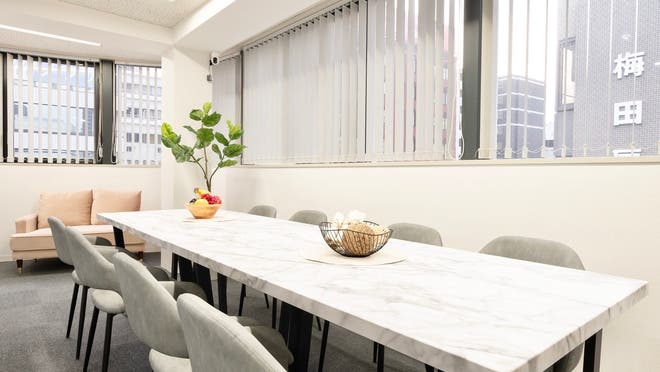 【東梅田すぐ】Open価格30%⤵️泉の広場4分🚃120㌅大画面スクリーン🎬セミナー/懇親会などにお勧め⭐️土足🉑/ネクシアの写真11