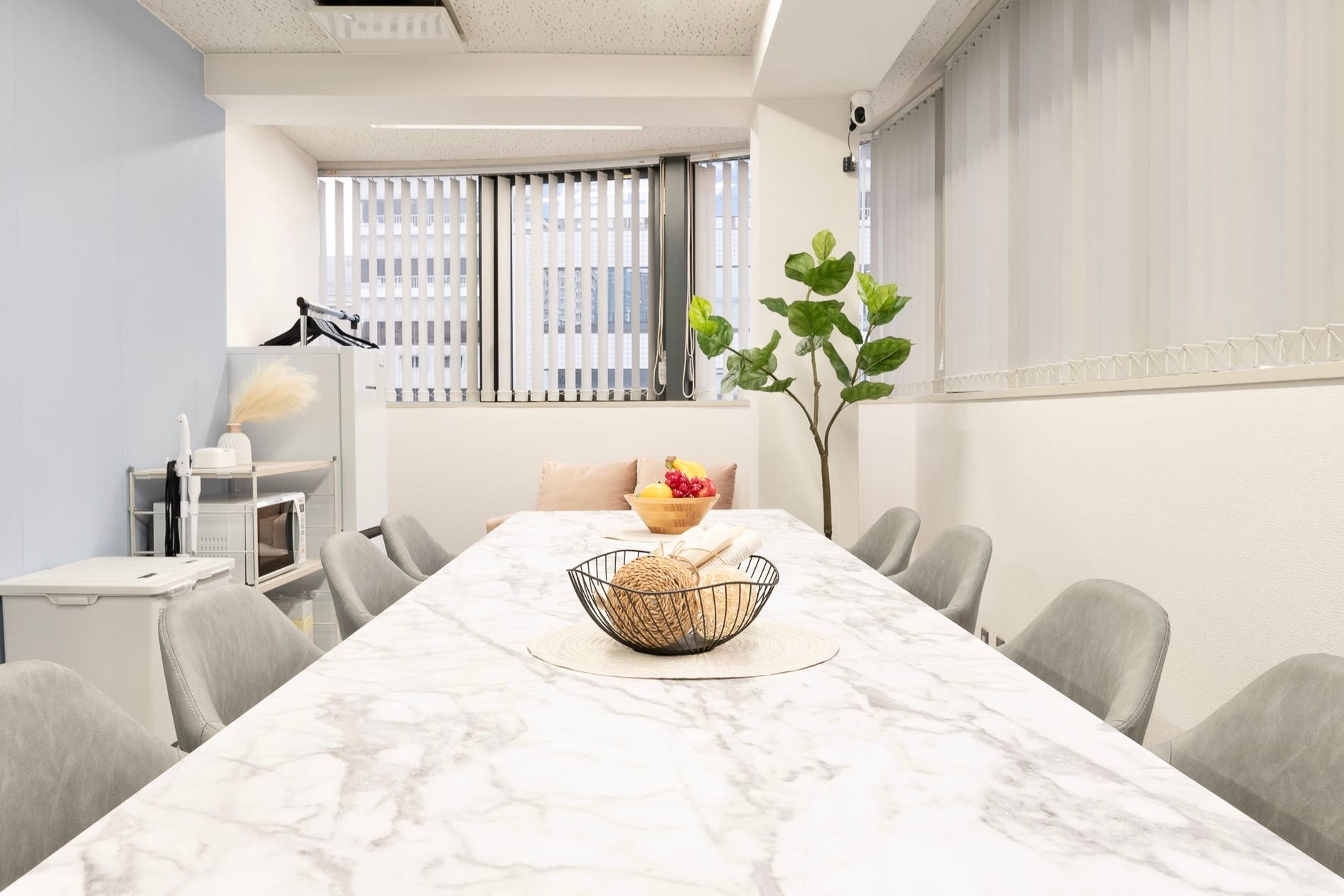 【東梅田すぐ】Open価格30%⤵️泉の広場4分🚃120㌅大画面スクリーン🎬セミナー/懇親会などにお勧め⭐️土足🉑／ネクシアの写真12