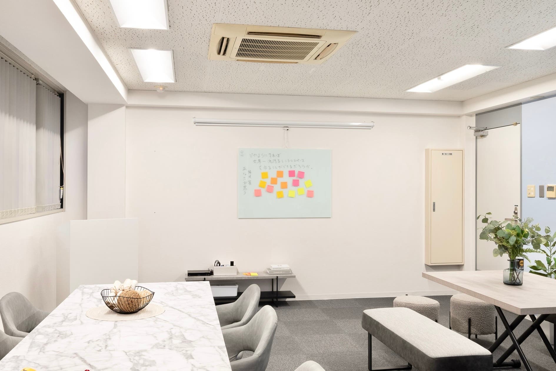 【東梅田すぐ】Open価格30%⤵️泉の広場4分🚃120㌅大画面スクリーン🎬セミナー/懇親会などにお勧め⭐️土足🉑／ネクシアの写真18