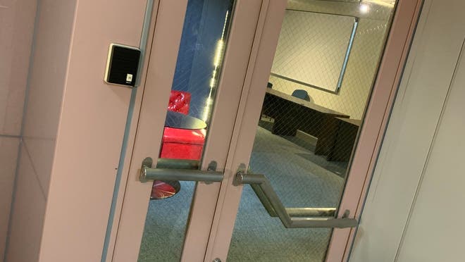 心斎橋駅から徒歩5分のアートギャラリーの写真3