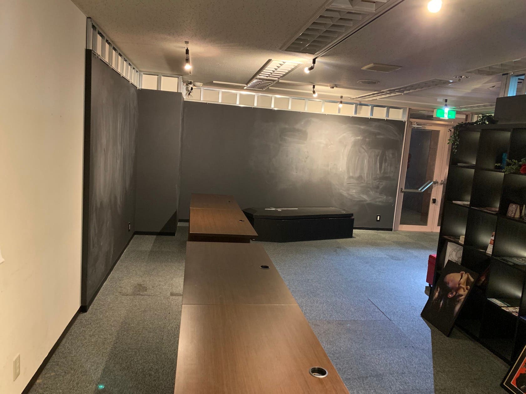 心斎橋駅から徒歩5分のアートギャラリーの写真6