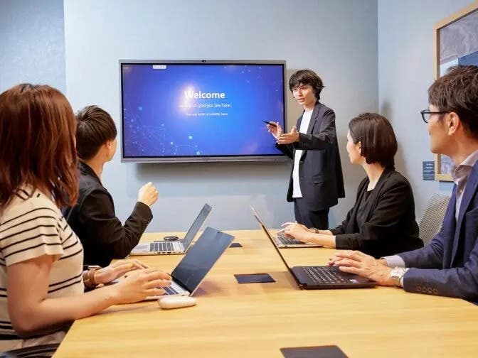 【TX浅草駅徒歩3分】打合せやWEB会議に使える✨6名用会議室/完全個室/Wi-Fi/大型モニター/WEB会議/フリードリンクの写真1