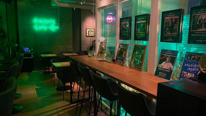 ✨🎉PARTY・LIVEに最適!テラス&屋上付き!外苑前6分の多目的レンタルスペース「エレクトリックカフェ」の写真6