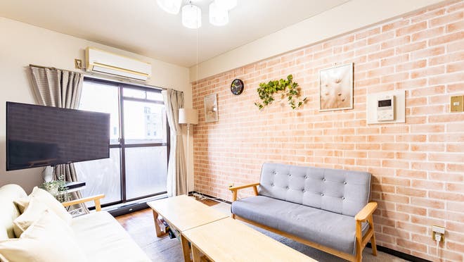 <KT9>面倒なオプション料金なし⇒ゴミ捨て、タコ焼き器、ネット無料!なんば駅近♪ コンビニ0分★オーブンレンジ&キッチンあり!の写真7