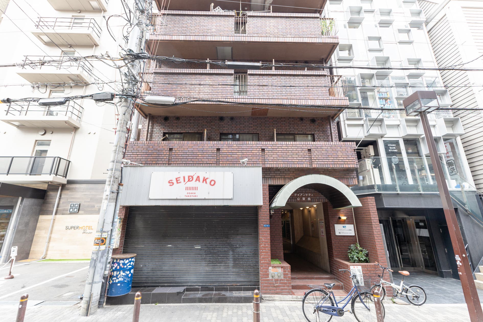 <KT9>面倒なオプション料金なし⇒ゴミ捨て、タコ焼き器、ネット無料！なんば駅近♪ コンビニ0分★オーブンレンジ&キッチンあり！の写真12