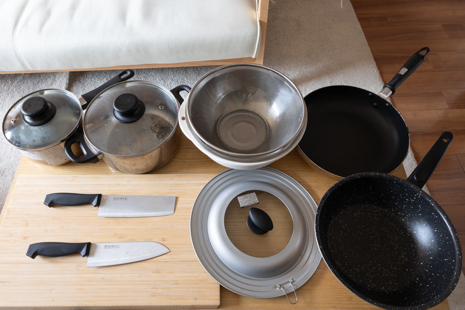 <KT9>面倒なオプション料金なし⇒ゴミ捨て、タコ焼き器、ネット無料！なんば駅近♪ コンビニ0分★オーブンレンジ&キッチンあり！の写真15