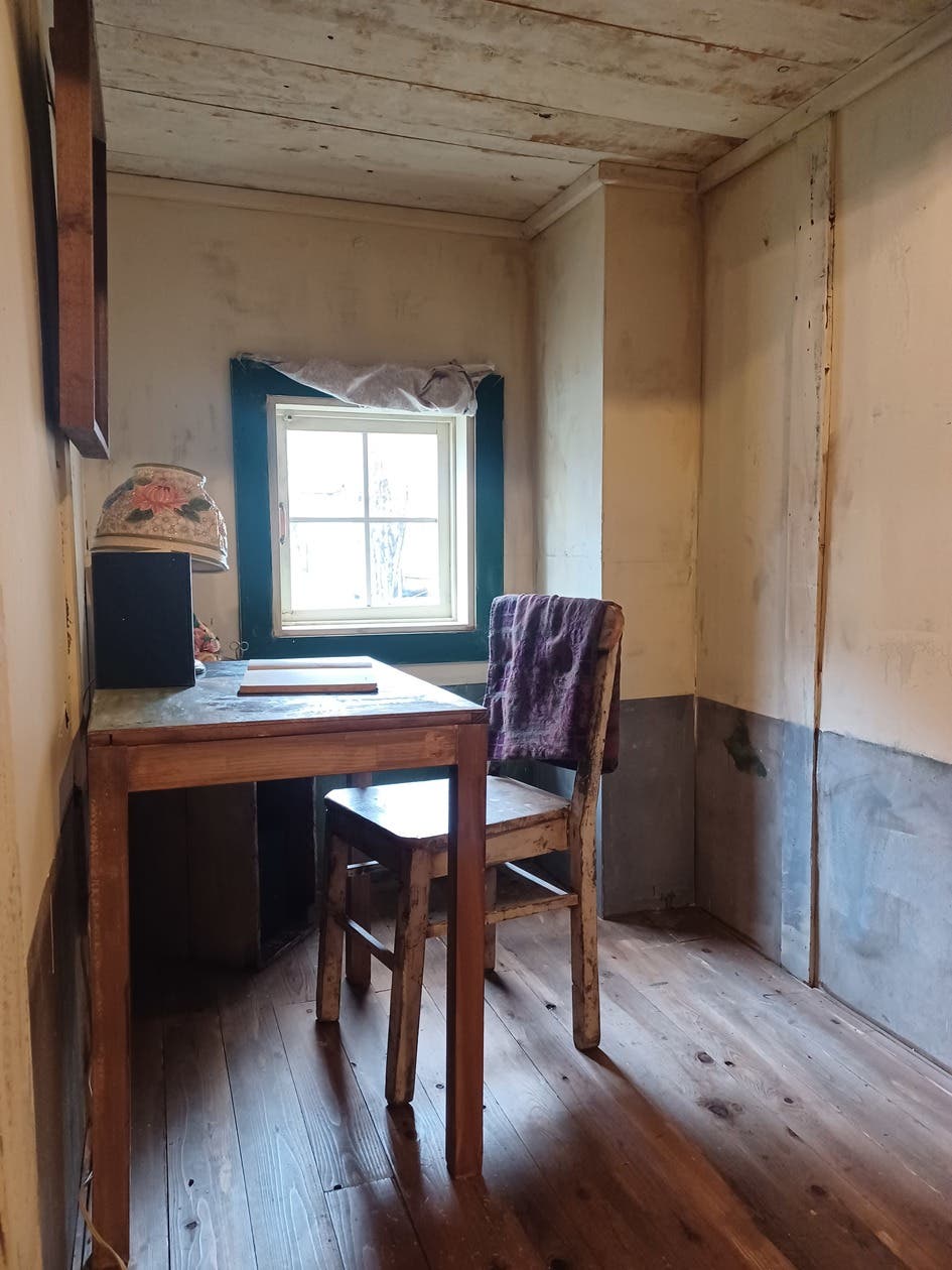 ホワイトを貴重としたアンティーク空間の写真5