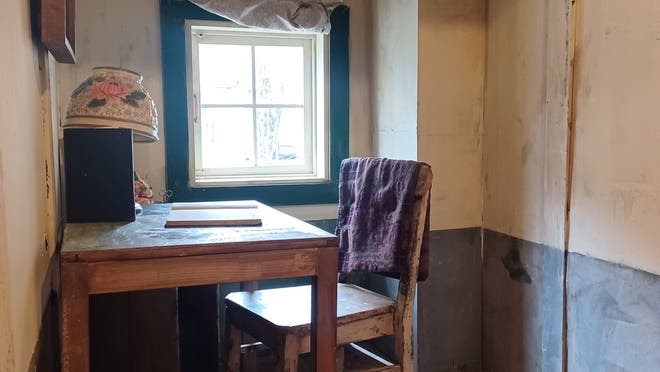 ホワイトを貴重としたアンティーク空間の写真5