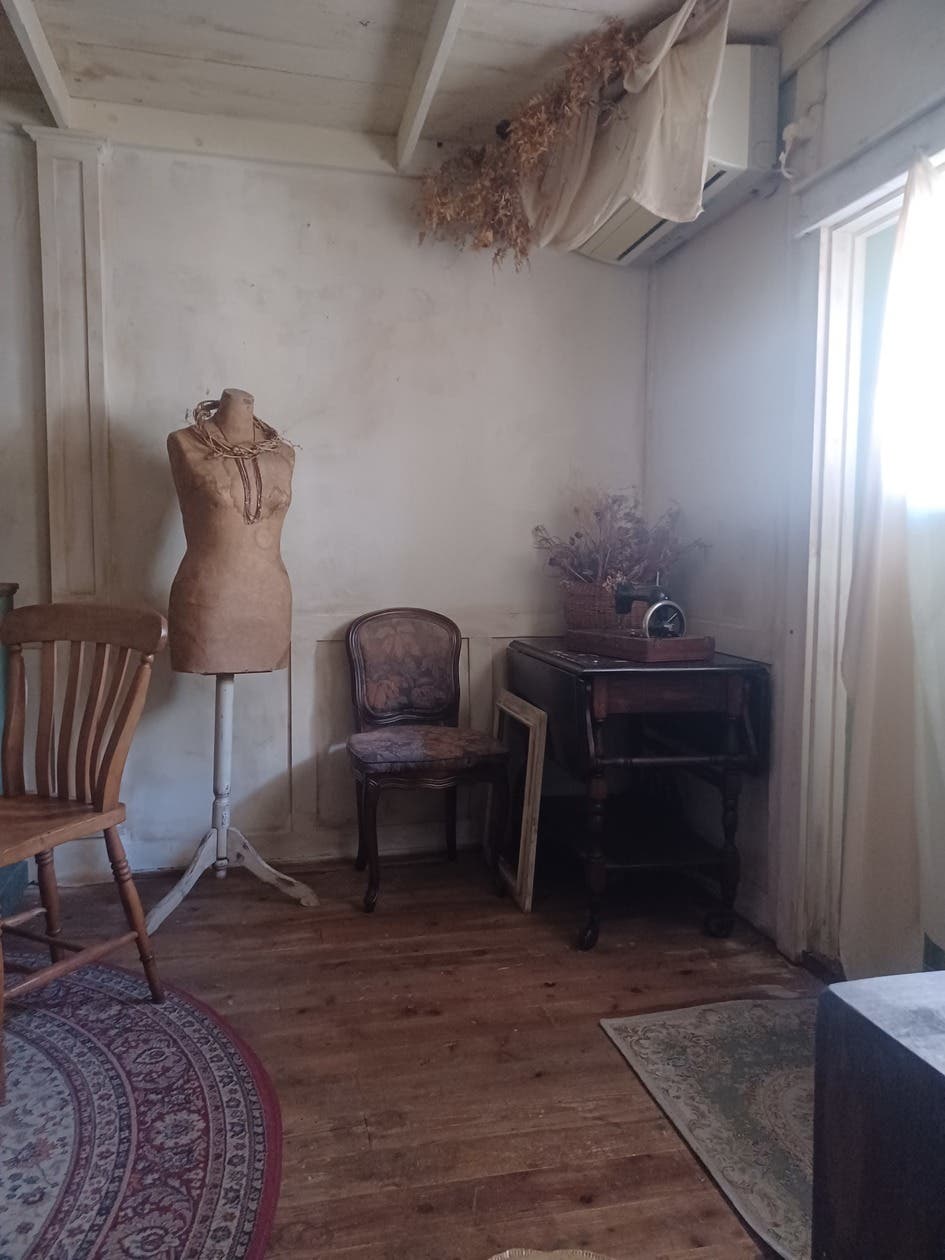 ホワイトを貴重としたアンティーク空間の写真12