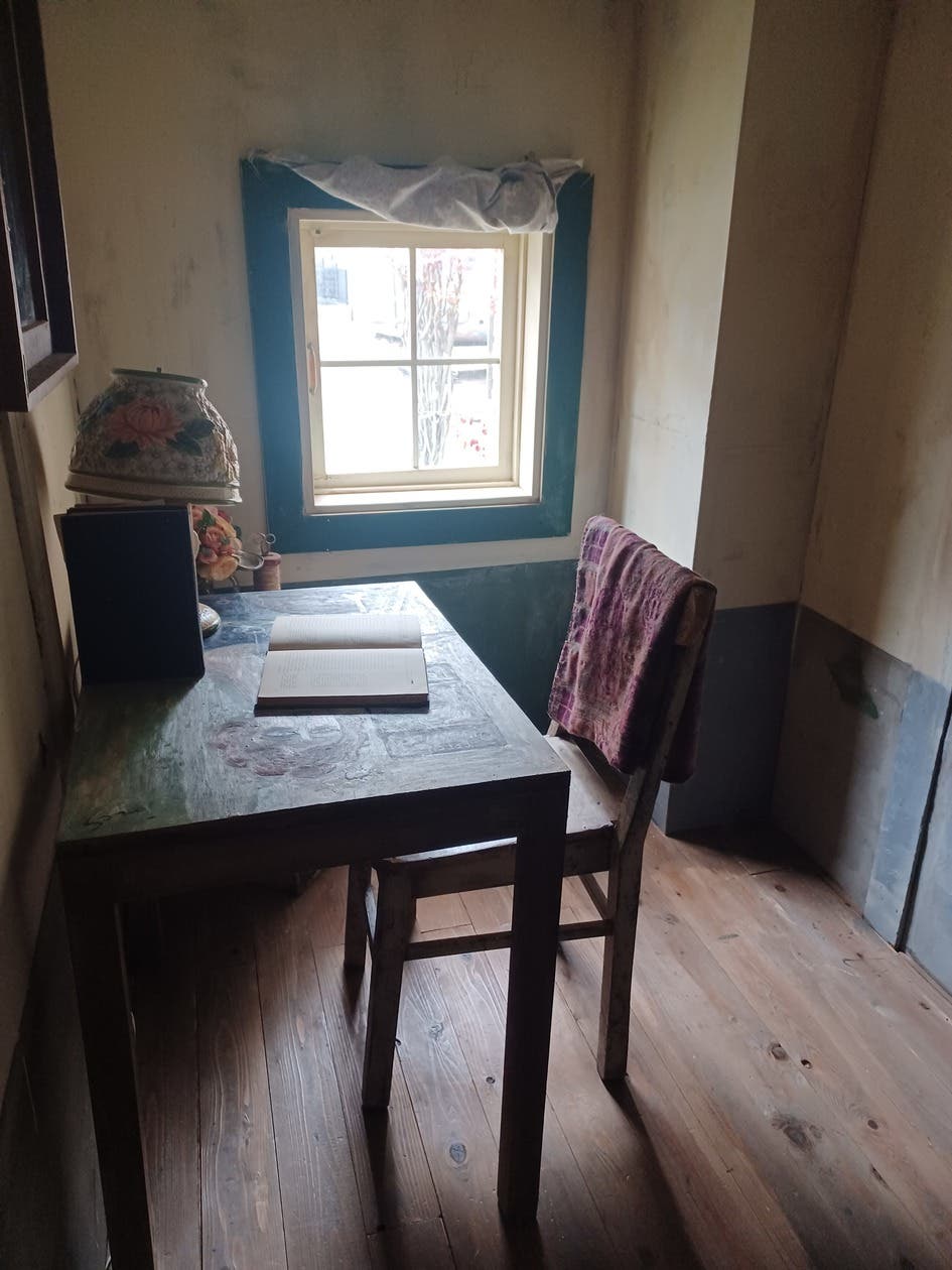 ホワイトを貴重としたアンティーク空間の写真15