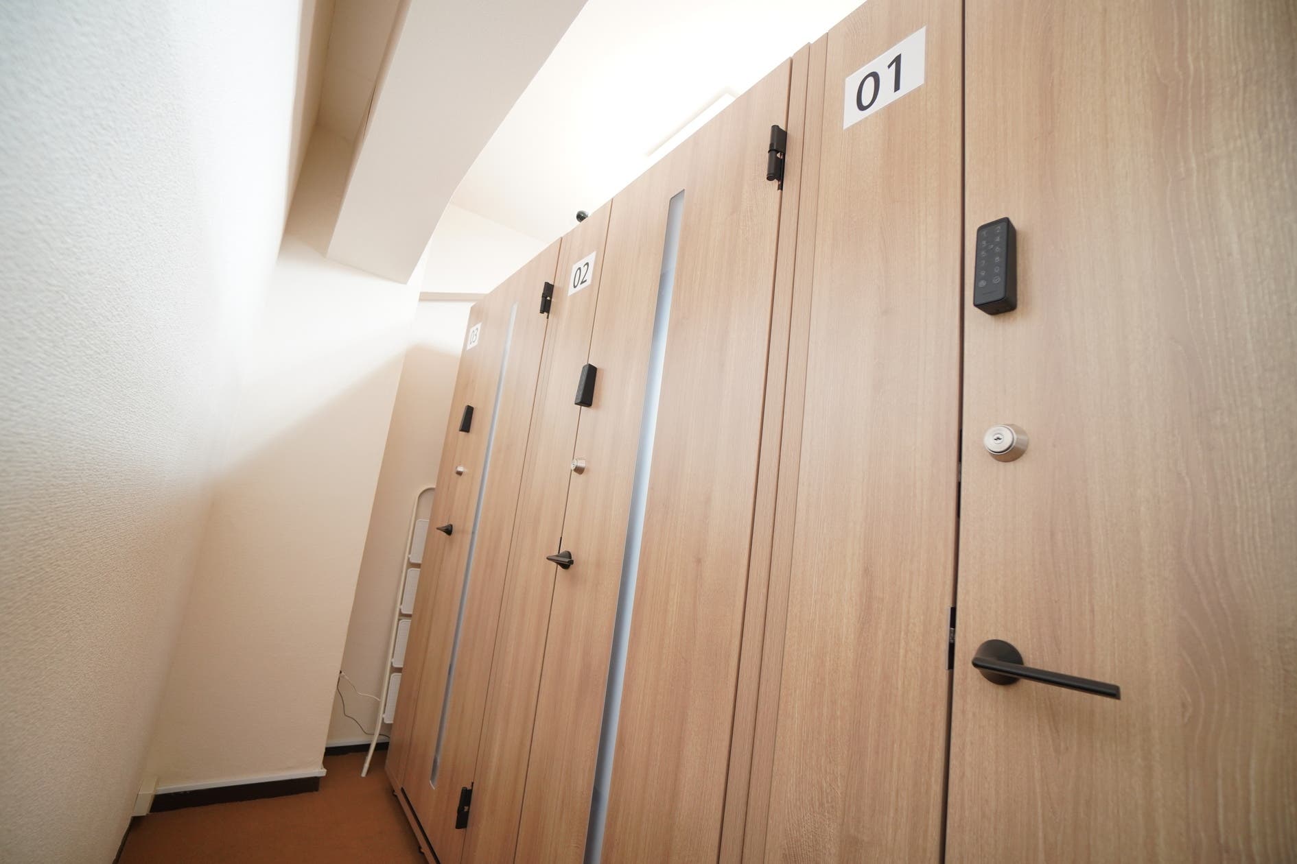 ＜Vileka_work NO.3＞新規OPENキャンペーン中！24時間利用OK！近鉄日本橋駅徒歩1分🚃個室🚪Wi-Fi📶電源の写真5