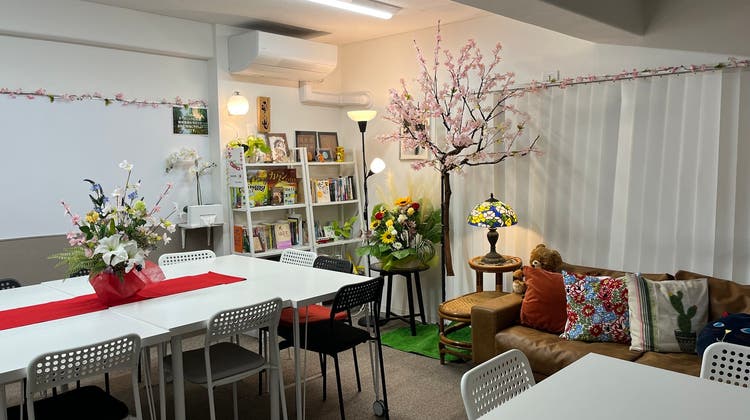 大阪メトロ中津駅から徒歩20秒!各種パーティー、カルチャー教室、商品説明会。キッチン・大型TV・ホワイトボード完備の写真1
