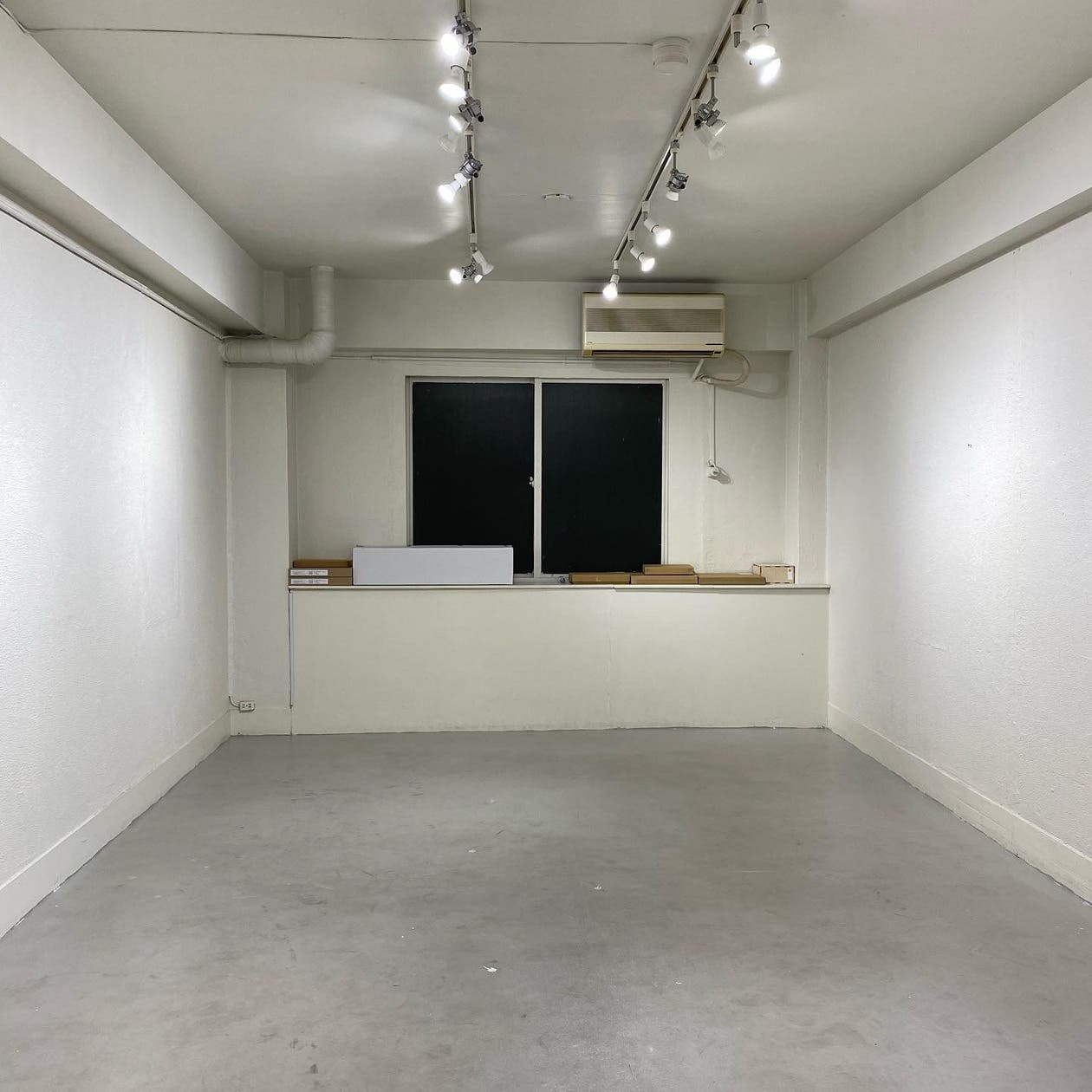 銀座駅近徒歩2分！アートギャラリーを借りて展覧会やファッションの展示会、その他イベントにも！の写真2