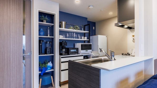 【那覇曙】パーティーや撮影などに最適!大型TV/ゴミ捨て可/共有ラウンジ貸切可!/ベランダ/ボドゲ充実の写真3