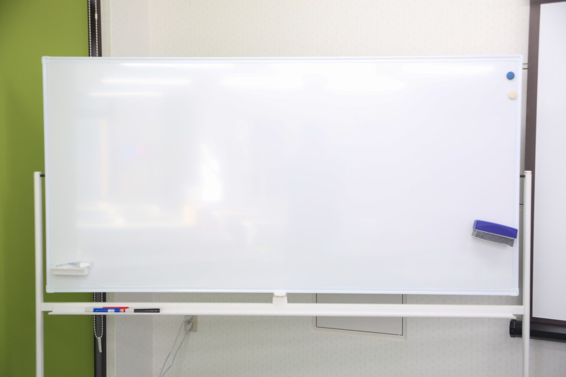 【壺川駅徒歩5分】定員３９＋α名！プロジェクター含む備品・高速Wi-Fi無料！壺川203会議室の写真16