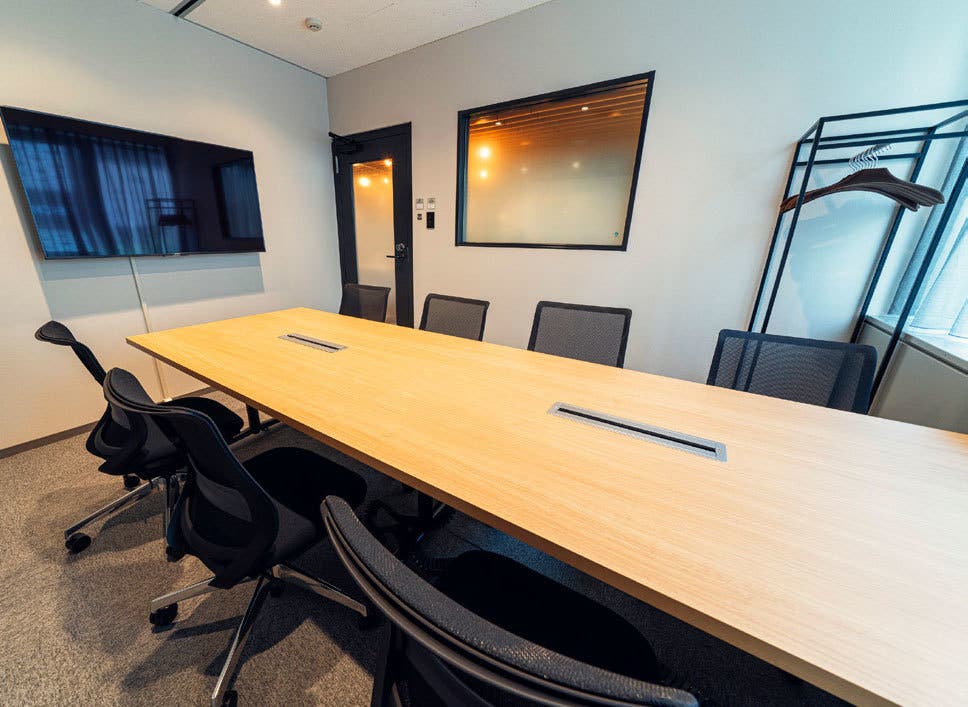 会議室 02(7名)の写真1