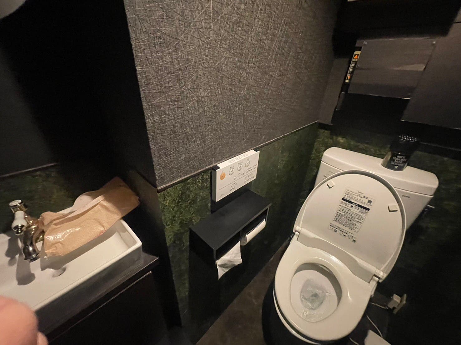 【六本木駅 徒歩1分】ロケ収録、TikTok、YouTube撮影🎥女子会・オフ会✨撮影会・ポートレート・MV、PV撮影📸の写真28